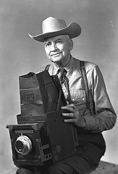Ralph R. Doubleday: Rodeo Photographer - National Cowboy & Western ...