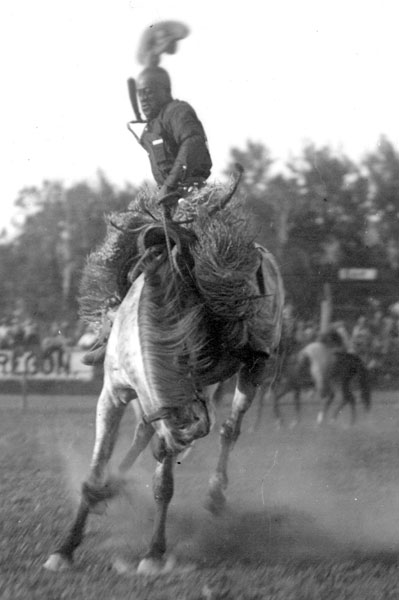 Early Rodeos in the Extreme Sports Tradition - National Cowboy ...