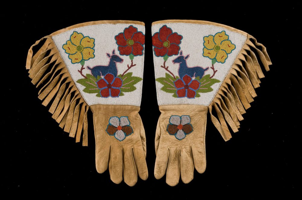 Gauntlets - National Cowboy & Western Heritage Museum